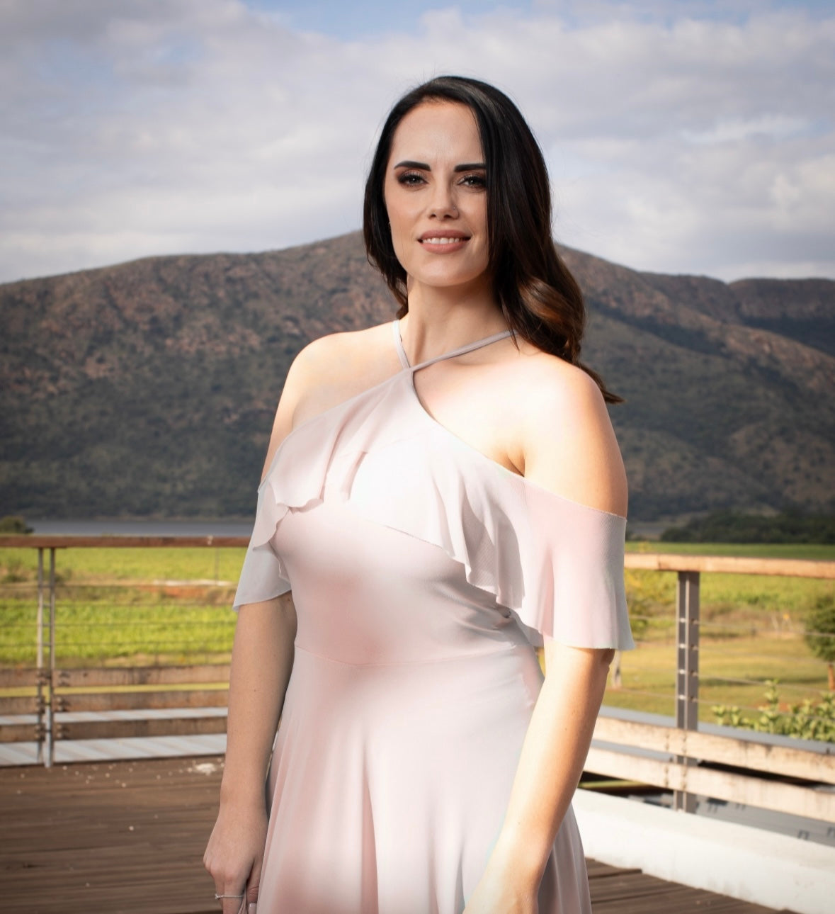 Bridesmaid – Basic Essential