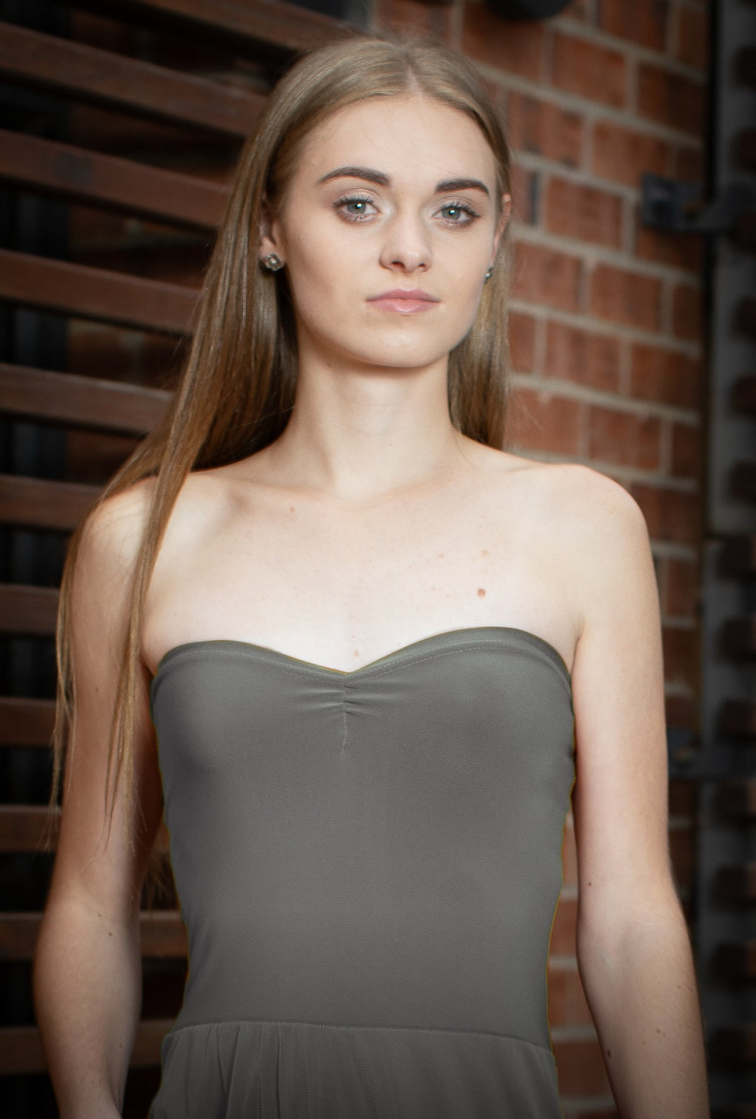 Victoria – Basic Essential