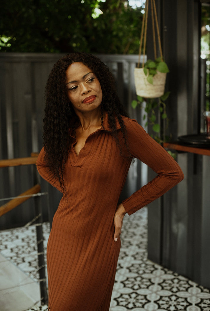 Beatrice – Basic Essential